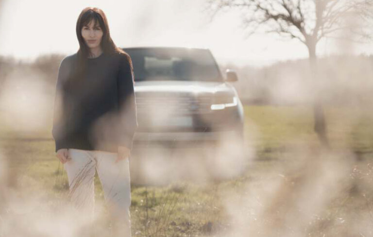 Expert craft and heritage design: Range Rover partners with The Times ...